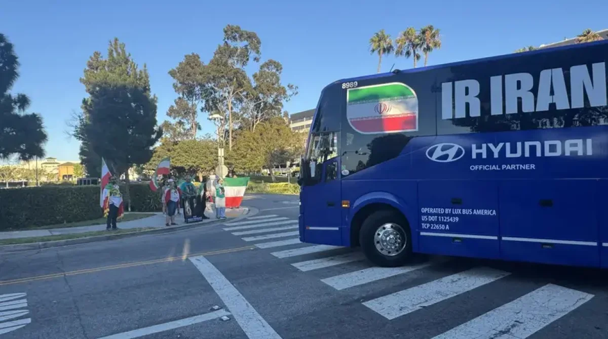 İran Milli Takımına ABD'de Şok Protesto