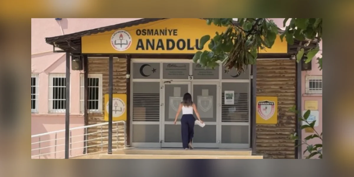 YKS'de Geç Kalan Öğrenci Görüntüleri ÖSYM'yi Harekete Geçirdi